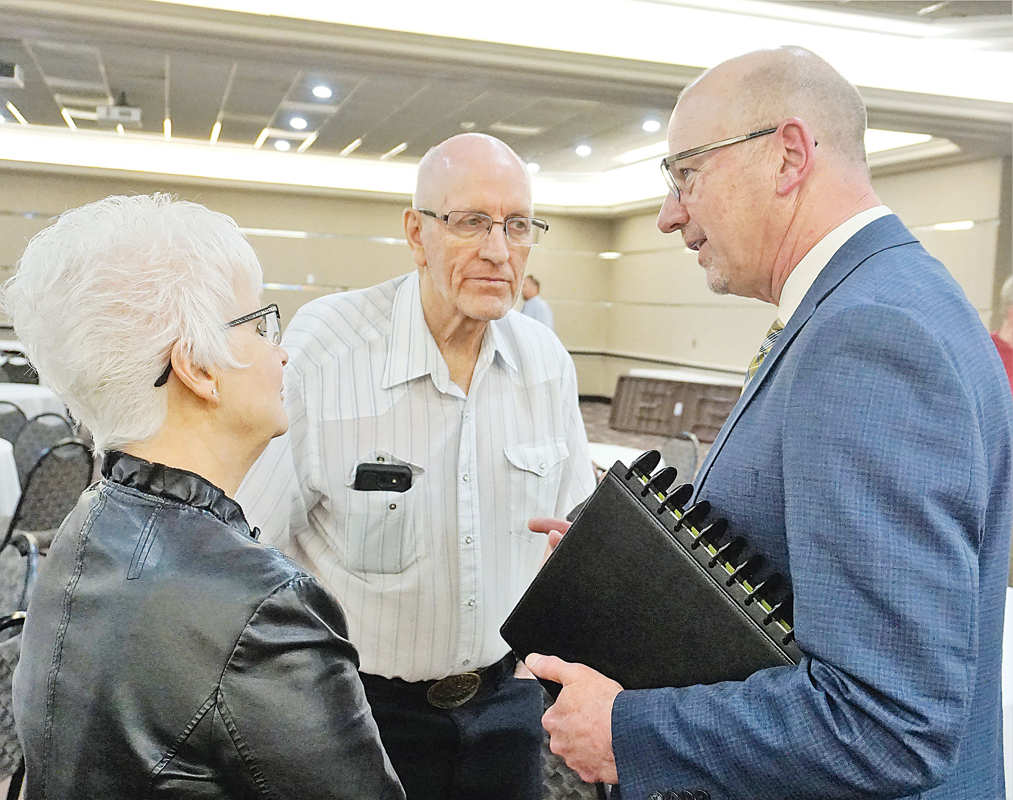 Backing business | News, Sports, Jobs - Minot Daily News
